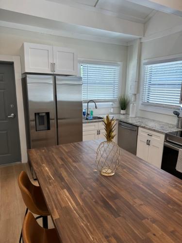 Mid-century 1bd House - Beach Gear - 5min Walk To Beach - Indian Rocks Beach, FL