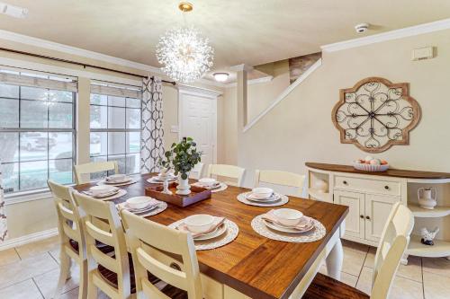 Near At&t Stadium & Six Flags: Texas Family Home! - Grand Prairie, TX