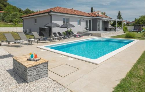 Stunning Home In Pula - Pula
