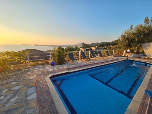 Friends Guesthouse - Vlorë