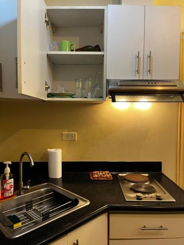 Studio Unit Inside It Park Wifi & Netflix - Cebu City