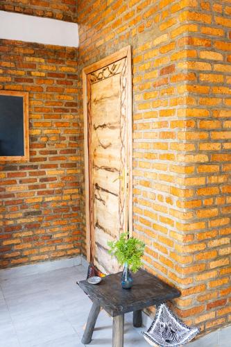 Ishobe Farm Stay Experience And Wellness Retreat - 