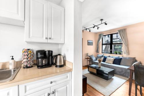 Stylish 2 Bedroom Apartment In Chelsea - 에지워터