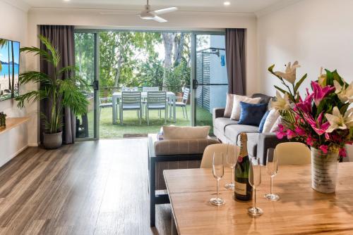 Sunset Water Premium 2 Bedroom - Hamilton Island