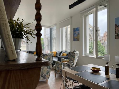 Historic Centre Duplex - Ghent Belfry & St Nicholas Church View - 根特