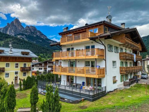 Cesa Bernard - Pozza di Fassa