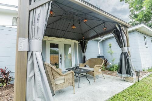 Roosevelt Inn - Jacksonville, FL