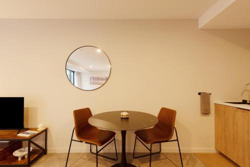 Brand New, Central & Spacious On Victoria Street - 타라나키 지방