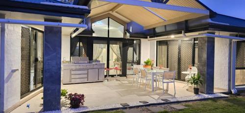 Blissful Haven - Brisbane