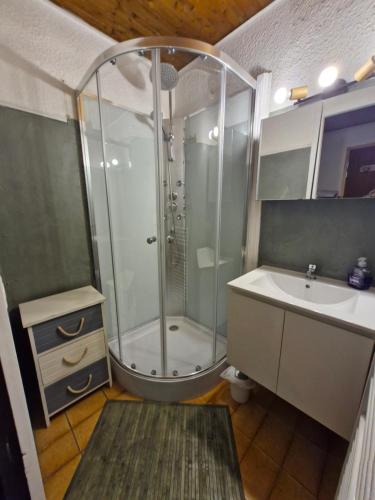 Appartement Pour 4 Personnes Au Pied Des Pistes - Châtel