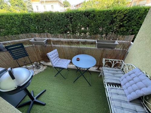 Super Studio A Proximite De Geneve - Saint-Julien-en-Genevois