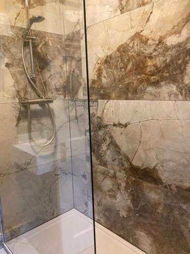 Self Catering Apartment- 11a Westbourne Place - Cobh