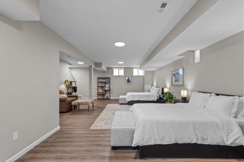 Uptown Elegant Escape | Jz Vacation Rentals - St. Louis, MO