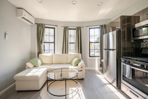 Modern Apartment In Black Rock- - Fairfield, CT