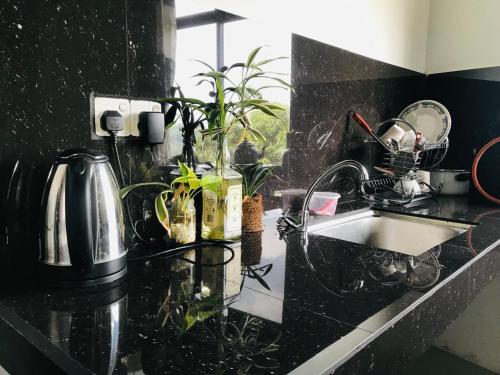 S V Homestay - Kandy