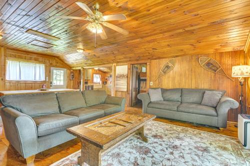 Rustic Cabin Retreat On Rangeley Lake! - Rangeley, ME