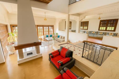 Spacious Villa In Founty, Beach Side 40m Front Sofitel - Agadir