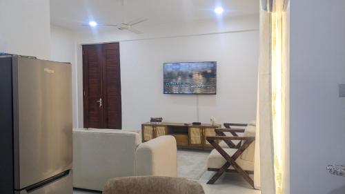 Spacious 3-bedroom Apartment With Modern Amenities In Zanzibar - Zanzibar