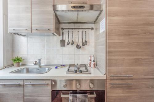 Apartment In The City Center With Self Check-in - Parme