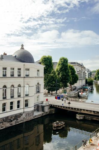 Il Ponte Private Room With Hotel-style Comfort - Gent