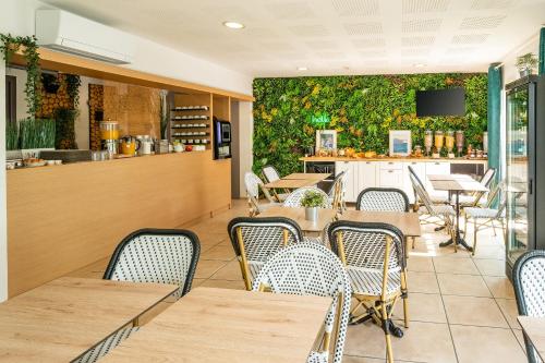 Sure Hotel By Best Western Mont-de-marsan - Mont-de-Marsan