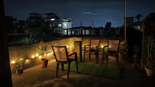 Oudri Stay-2
Private Couple Friendly 1bhk Unit - Guwahati