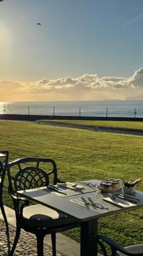 Albatroz Beach & Yacht Club - Santa Cruz, Portugal - Updated 2026 ...