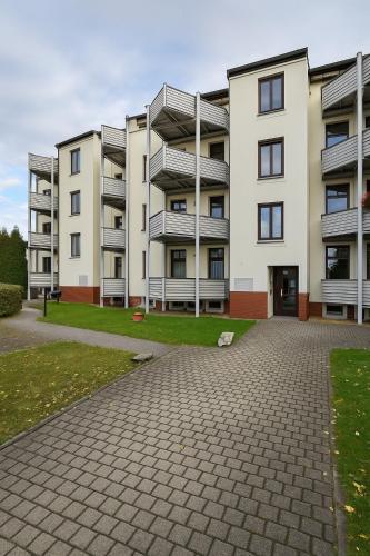 Top Angebot - Große Wohnung - Max 6 Personen - Wifi - Waschmaschine - Badewanne - 2 Parkplatze - Zen - Chemnitz