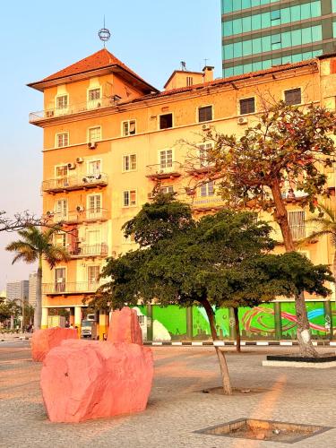 Cozy Apartment In Historic Building-at Luanda Bay - Luanda