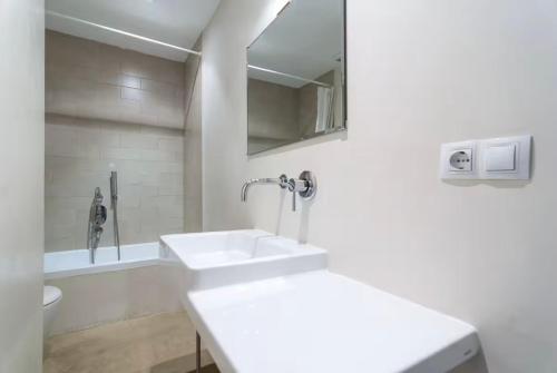 Charmant Appartement A Vila De Gracia Barcelone - Barcelona