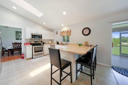 Port Charlotte Home, A Few Minutes To Everything - Punta Gorda, FL