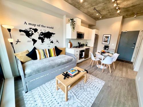 Elegant, Comfy & Sophisticated Metrolux Downtown Suite - 卡加利