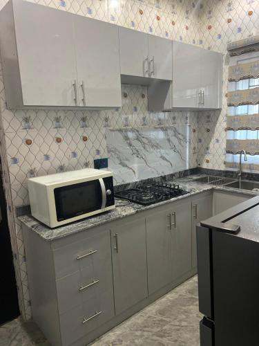 Tdn Service Apartment - Benin City