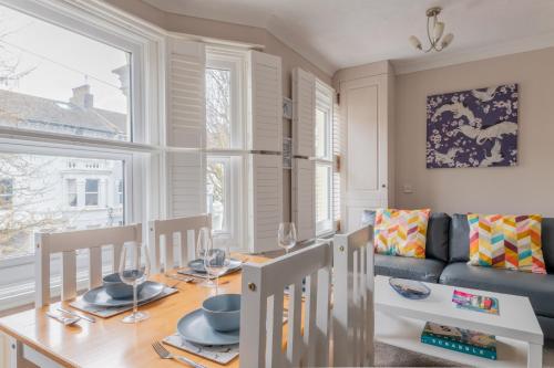 Gorgeous 2-bed Located In Quiet Area With Nearby Stations - Brighton