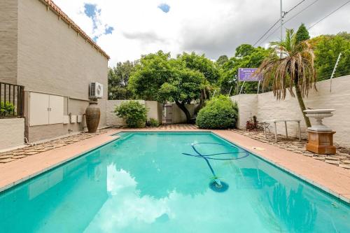 Peaceful & Cozy Apartment - Sandton