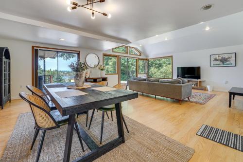 1/2 Mi To Yarrow Bay: Family Home In Kirkland - Kirkland, WA