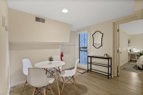 New Classy Dupont-logan Apt Parking - Washington, D.C., DC