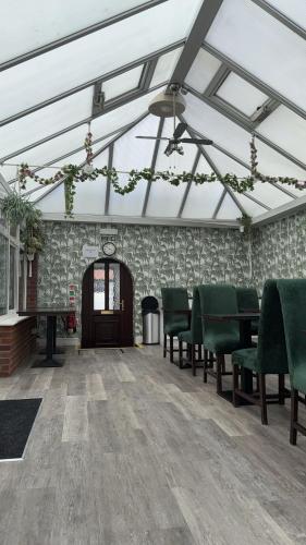 Oyo Watton Vibe Hotel - Suffolk
