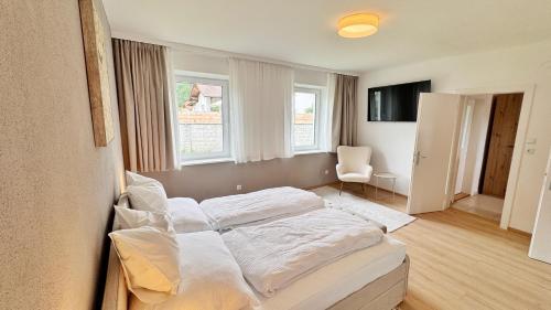 Das Markt 28 - Stilvolles Ferienhaus Mit Garten In Kirchberg Nahe Wexl Arena - Kirchberg am Wechsel
