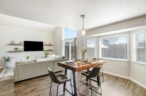 Game Night Meets Wine Country Elegance - Santa Rosa, CA