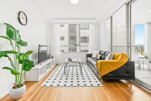 Central Apartment W Pool, Gym N Free Parking - Canberra