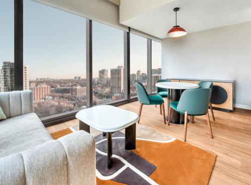 Toor Hotel Toronto, Part Of Jdv By Hyatt, Canada - 60 reviews, prices ...