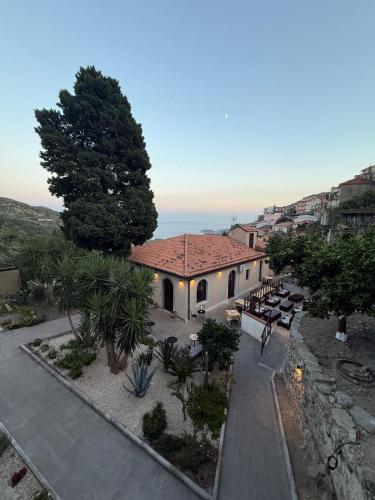 Albergo Diffuso Borgo Gallodoro Da Sara - Letojanni