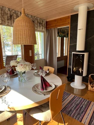 Lumossa Aurora Lakeside House - Rovaniemi