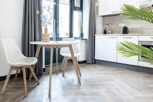 Studio With Balcony And Full Kitchen Near Hotspot - Tilburg