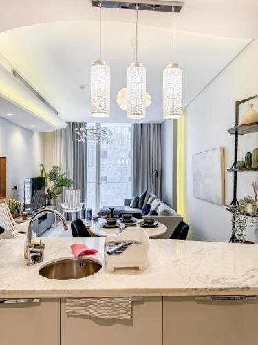 Stylish 1br In Bahrain Bay Area, Cental Location With Waterfront - Manama