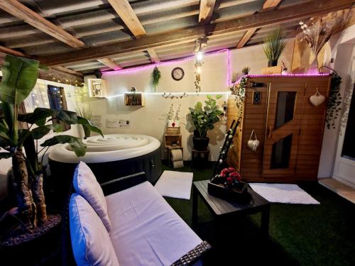 Studio19 Cosy Sauna Jacuzzi Et Jardinet Privatifs - Draguignan