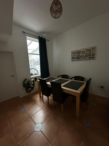Double Bedroom On The Ormeau Road - Belfast