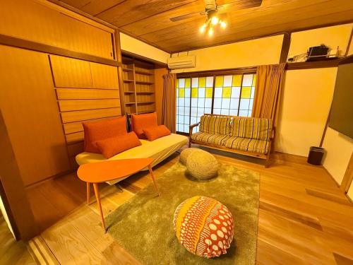 Cozy Private House, 3br, 5double Beds, 75inchtv, Free Parking, Tokyo Disney Land, Makuhari, Quiet, V - Kashiwa