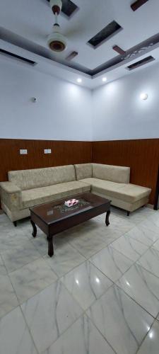 Second Home 3br Entire Place Gulshan Iqbal Blk 10 - Karachi